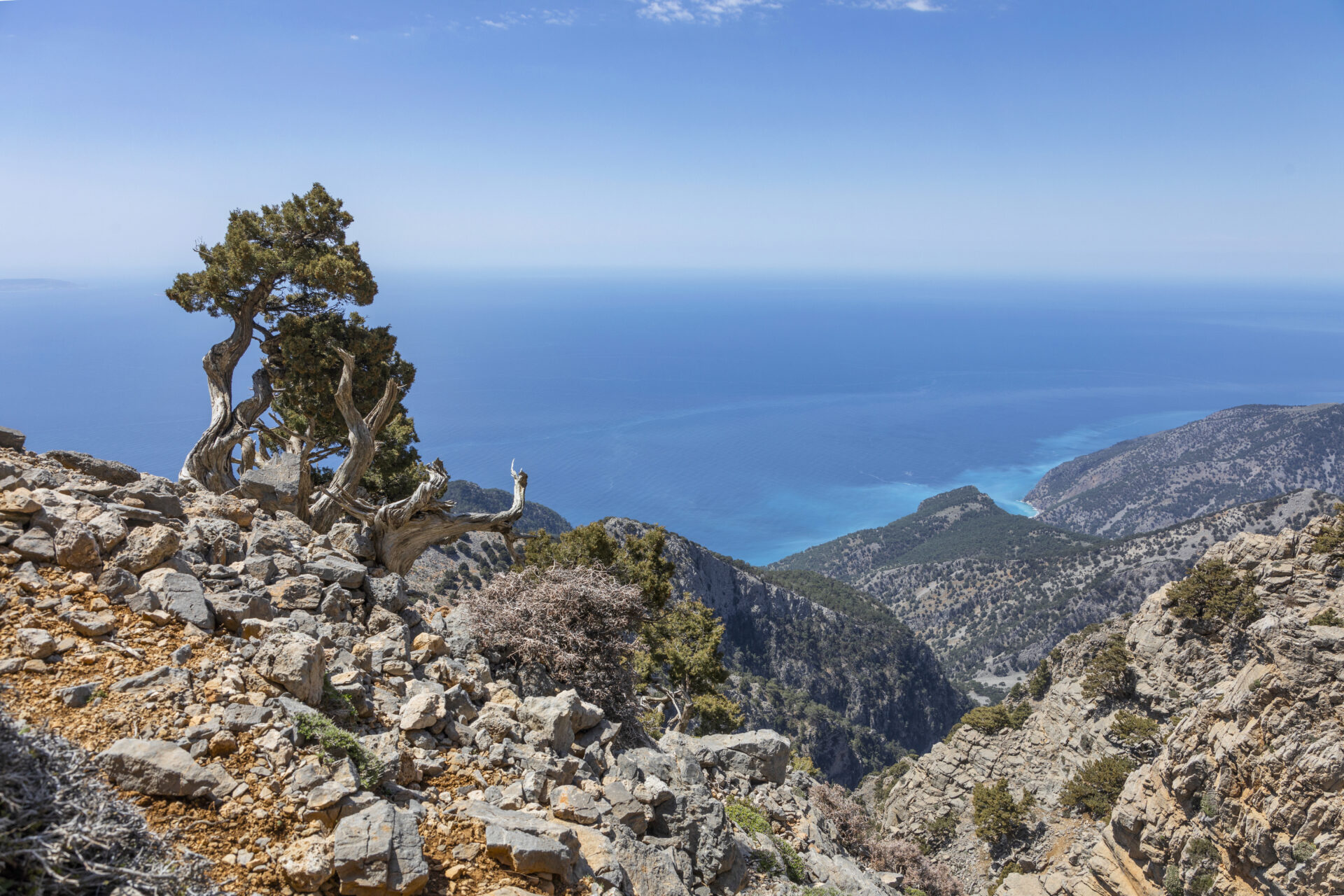 Trek en Crète | Des Montagnes Blanches à la Méditerranée